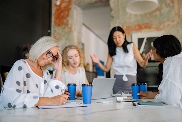 How to keep your cool when a client loses theirs - Freelance Informer