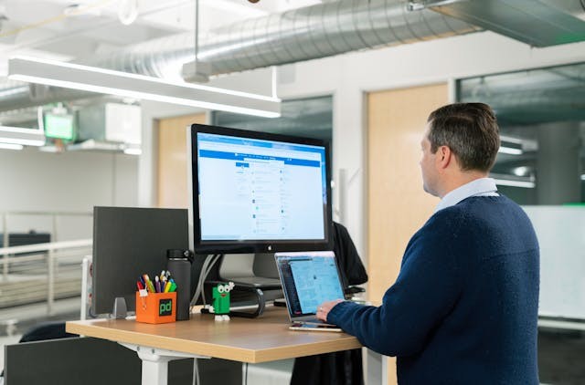 Step-by-step guide on how to host your first LinkedIn Live Event. Plus ...